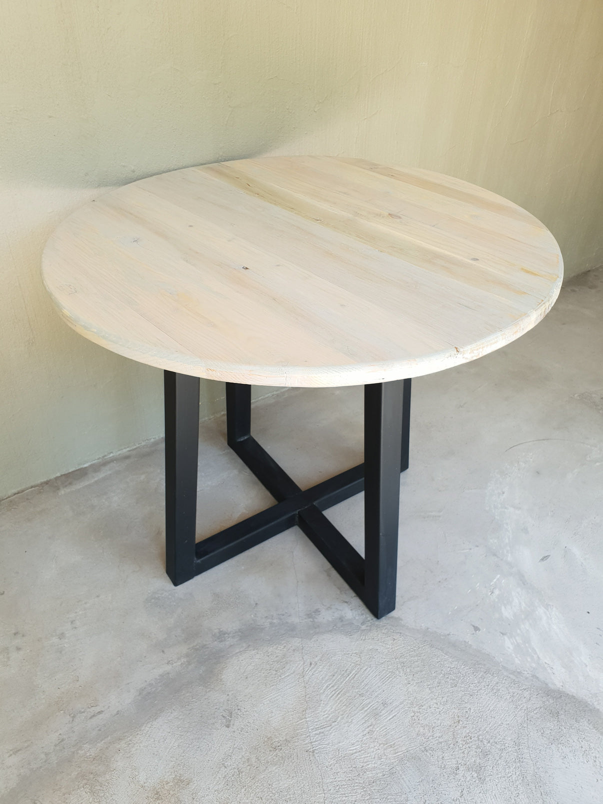 Industrial Round Table – Young at H-art Interiors