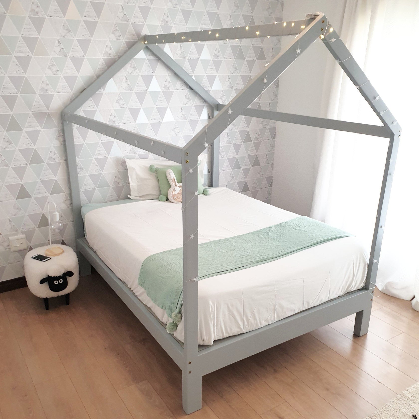 House Bed with legs – Young at H-art Interiors